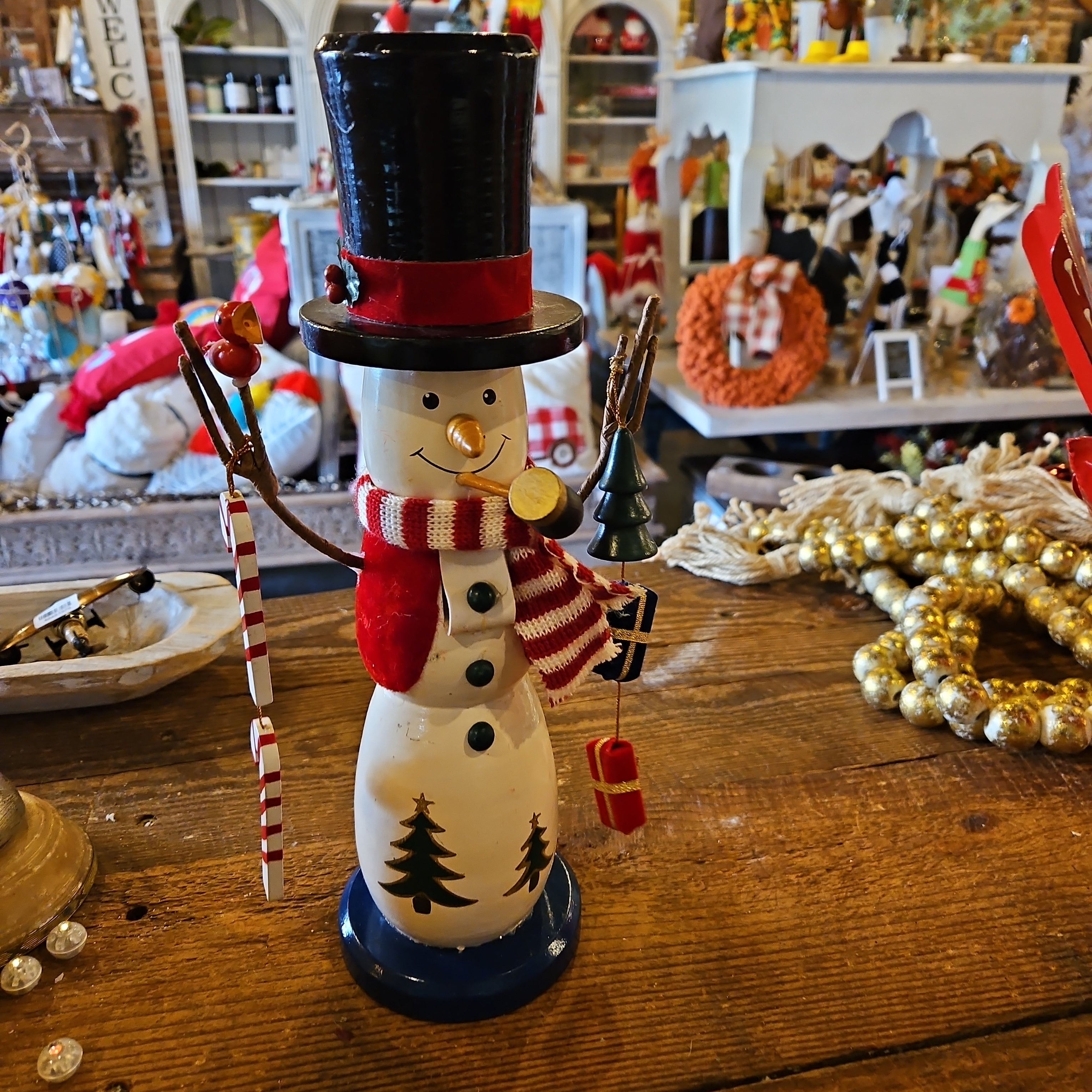 Wooden snowman – The Twisted Willow Home Decor